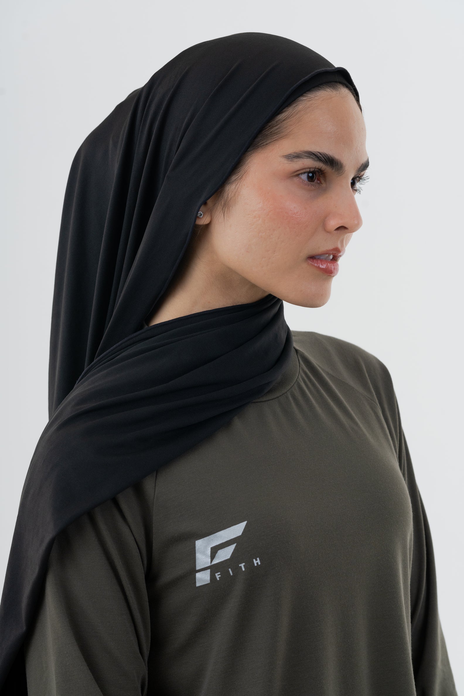 Finding Your Strength: Why Modest Activewear is Essential for Muslim W